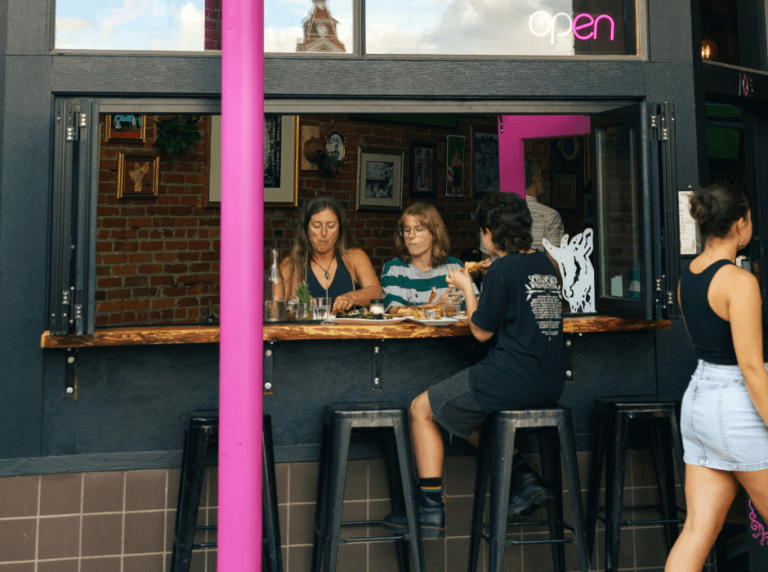 ActivWall Folding Windows