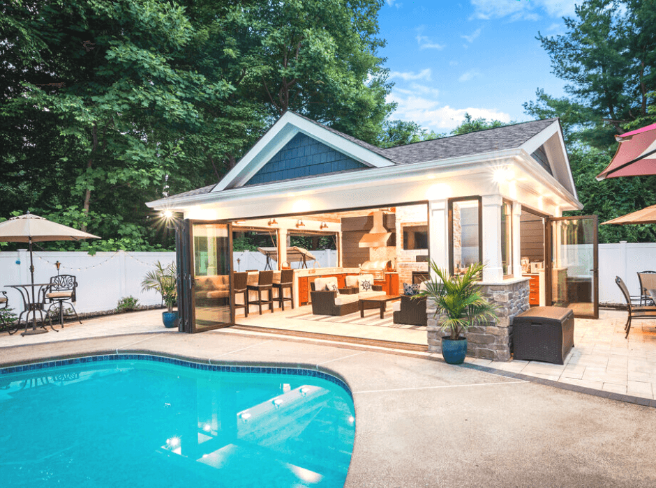 Outdoor Pool House Garage