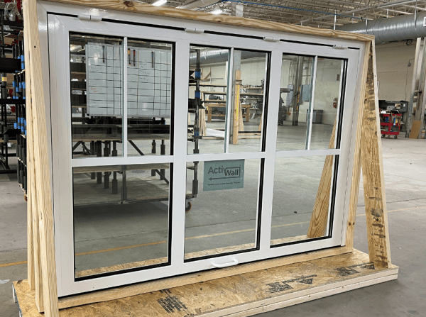 ActivWall Gas Strut Window